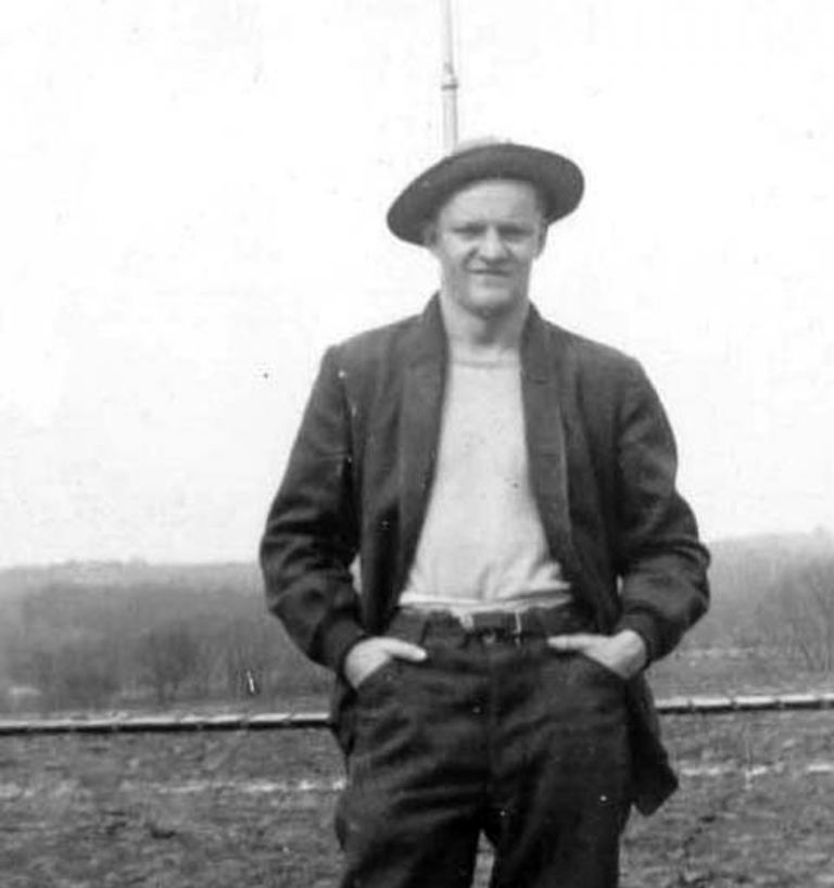 Biographies – Howe Family Website